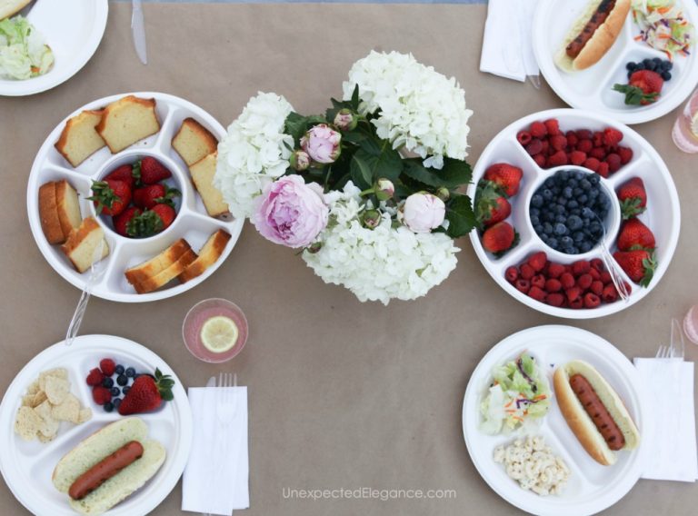 7 Tips for Hosting a Neighborhood BBQ