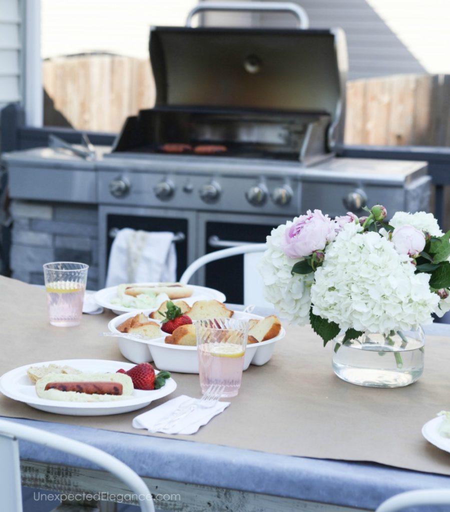 7 Tips for Hosting a Neighborhood BBQ